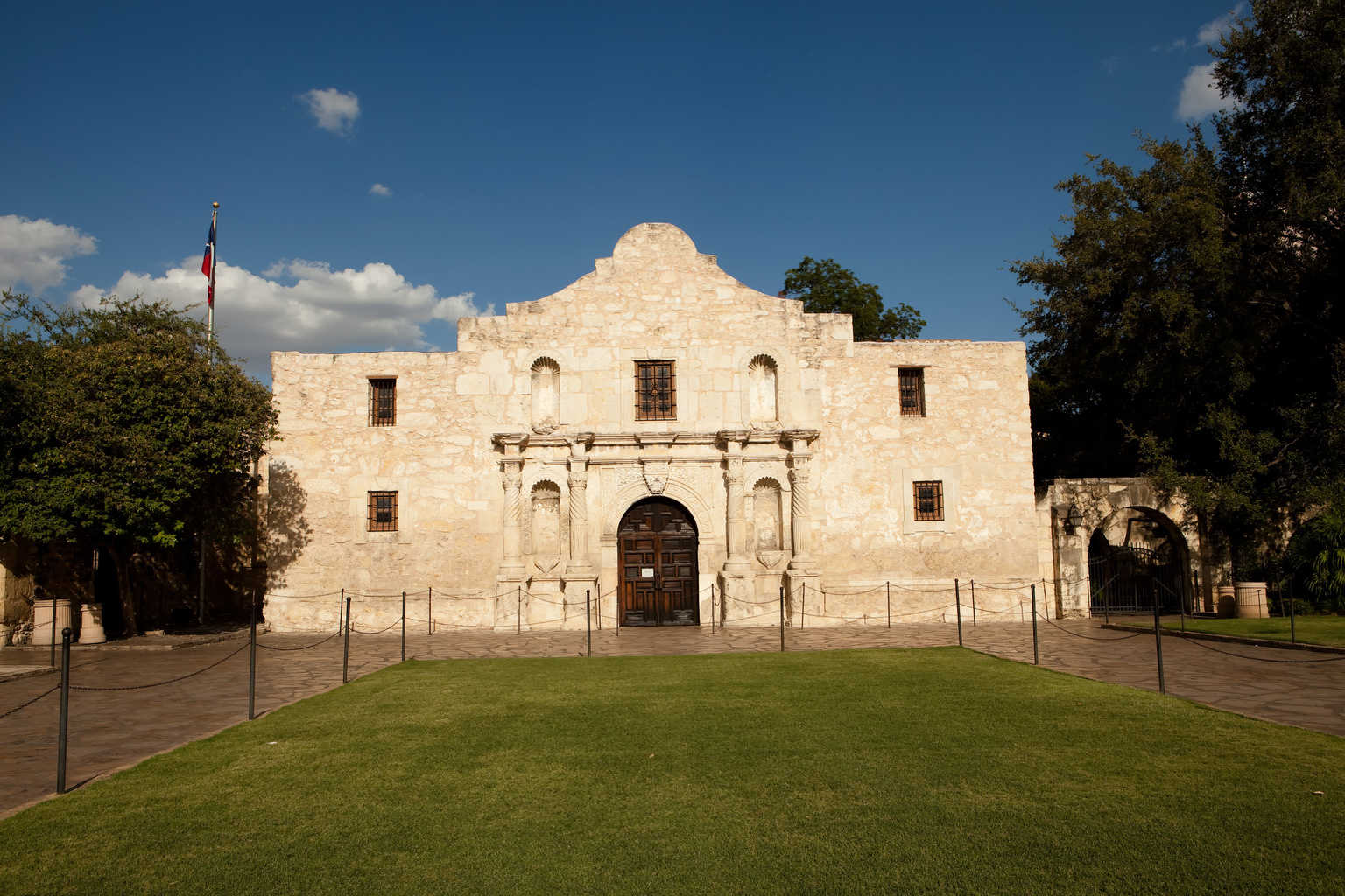 10 Must See Attractions in Texas | Family Vacations U.S