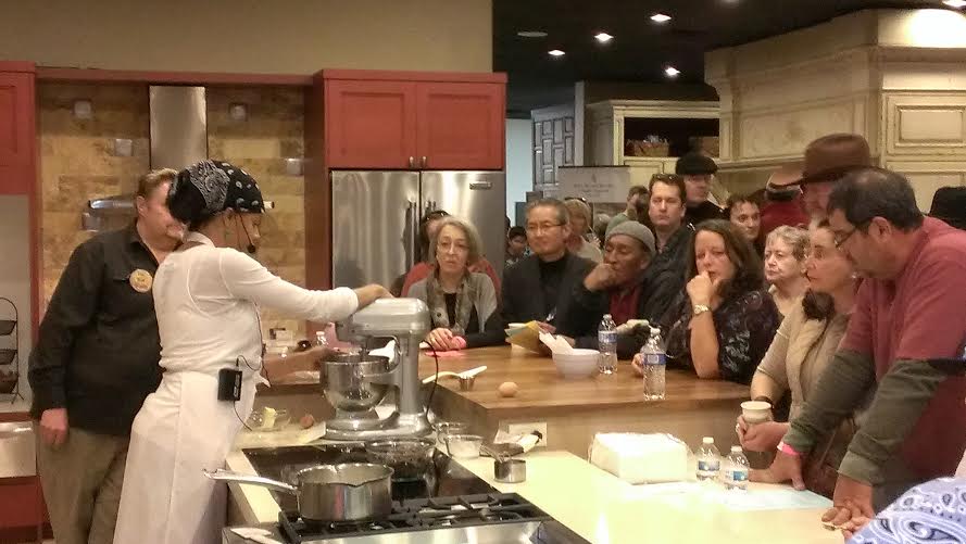 Santa Fe’s Season of Joy | Family Vacations U.S